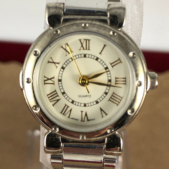 Avon | Accessories | Vintage Avon Silver And Gold Tone Link Watch ...